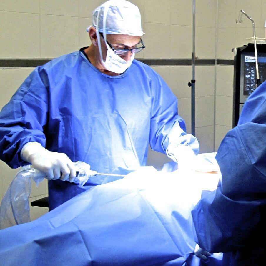 Dr. Martín Prio – Cirujano Plástico